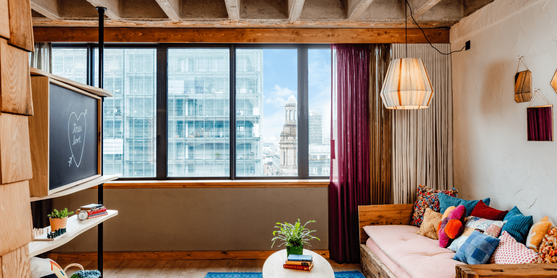 Connecting Rooms Studio Suite & Fort King | Treehouse Hotel Manchester